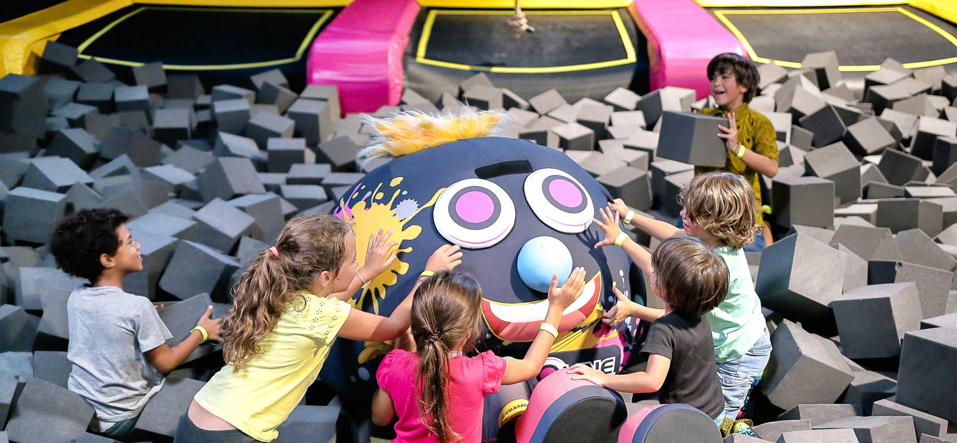 Trampoline44 Saint-Seb Le plus grand trampoline park de l'ouest ...